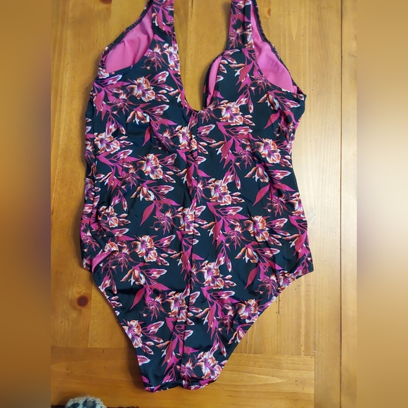 Adore Me | Swim | New Nwt Adoreme Plus Sz Andria Contour One Piece ...